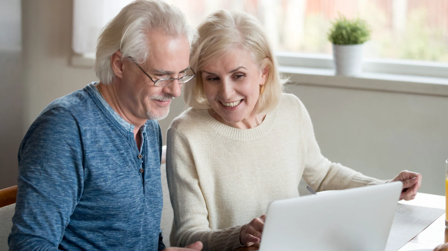 Vârsta de pensionare crește din 2026! Camera Deputaților a dat undă ...